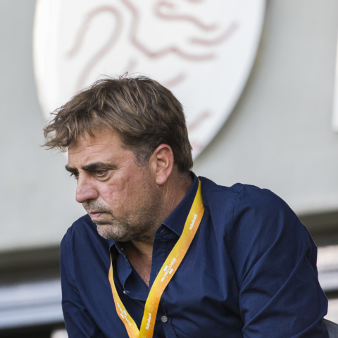 Koninklijke Nederlandse Hockey Bond - KNHB